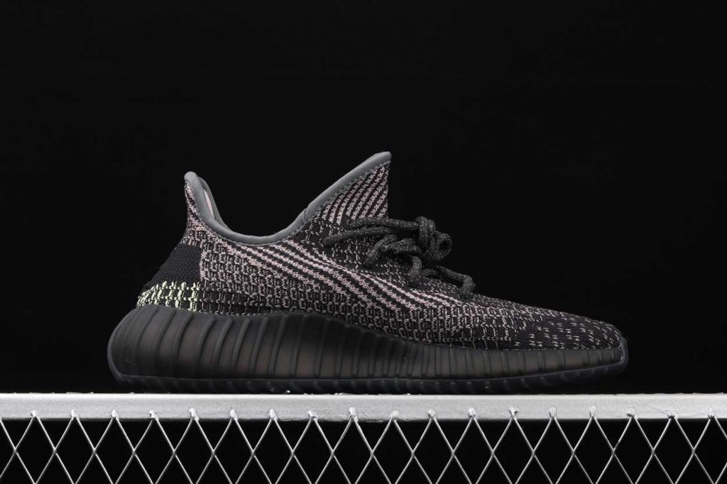 Yeezy Boost 350 V2 Yecheil (Reflective) - Bmai