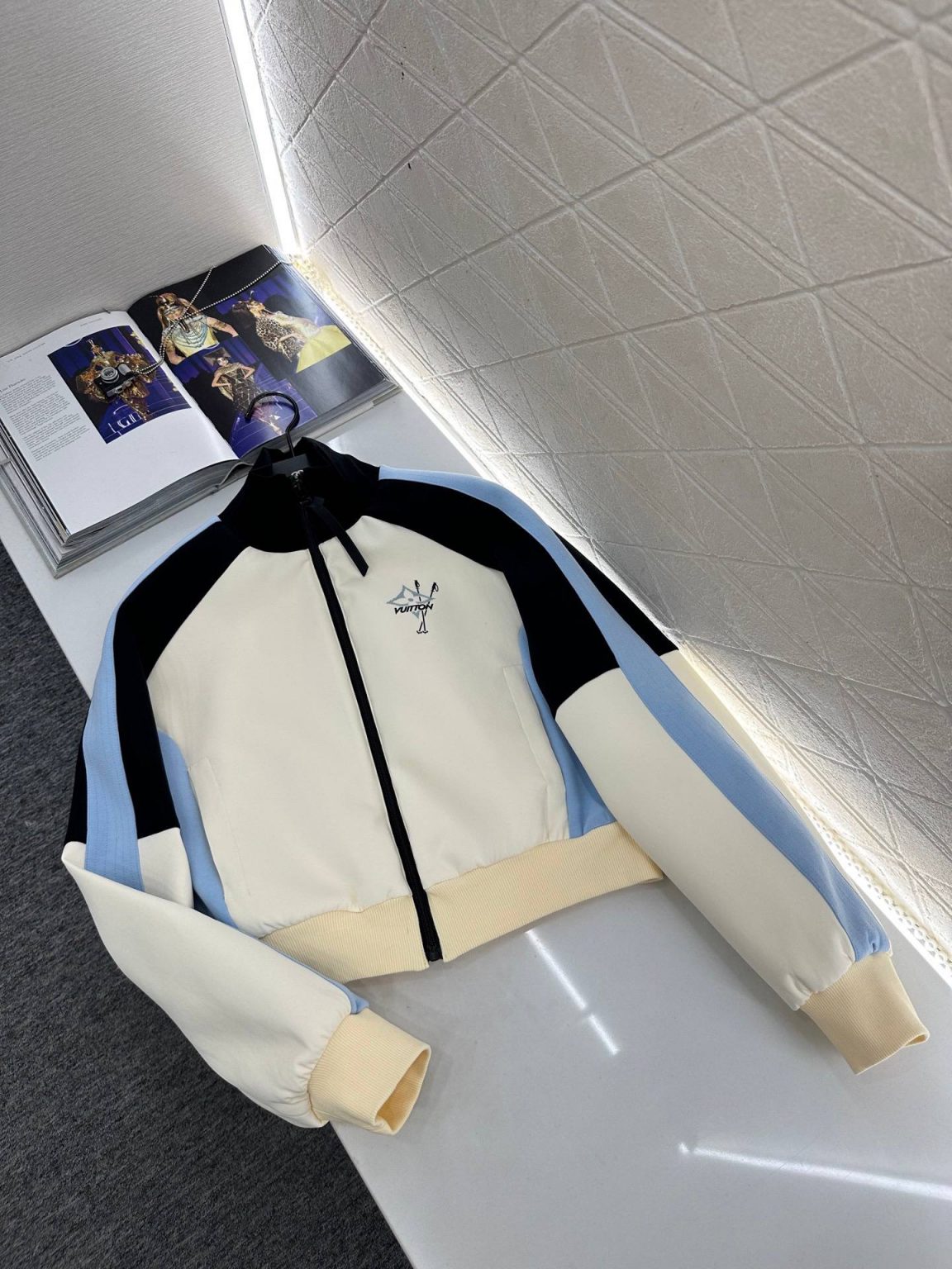 LV Jacket - Bmai